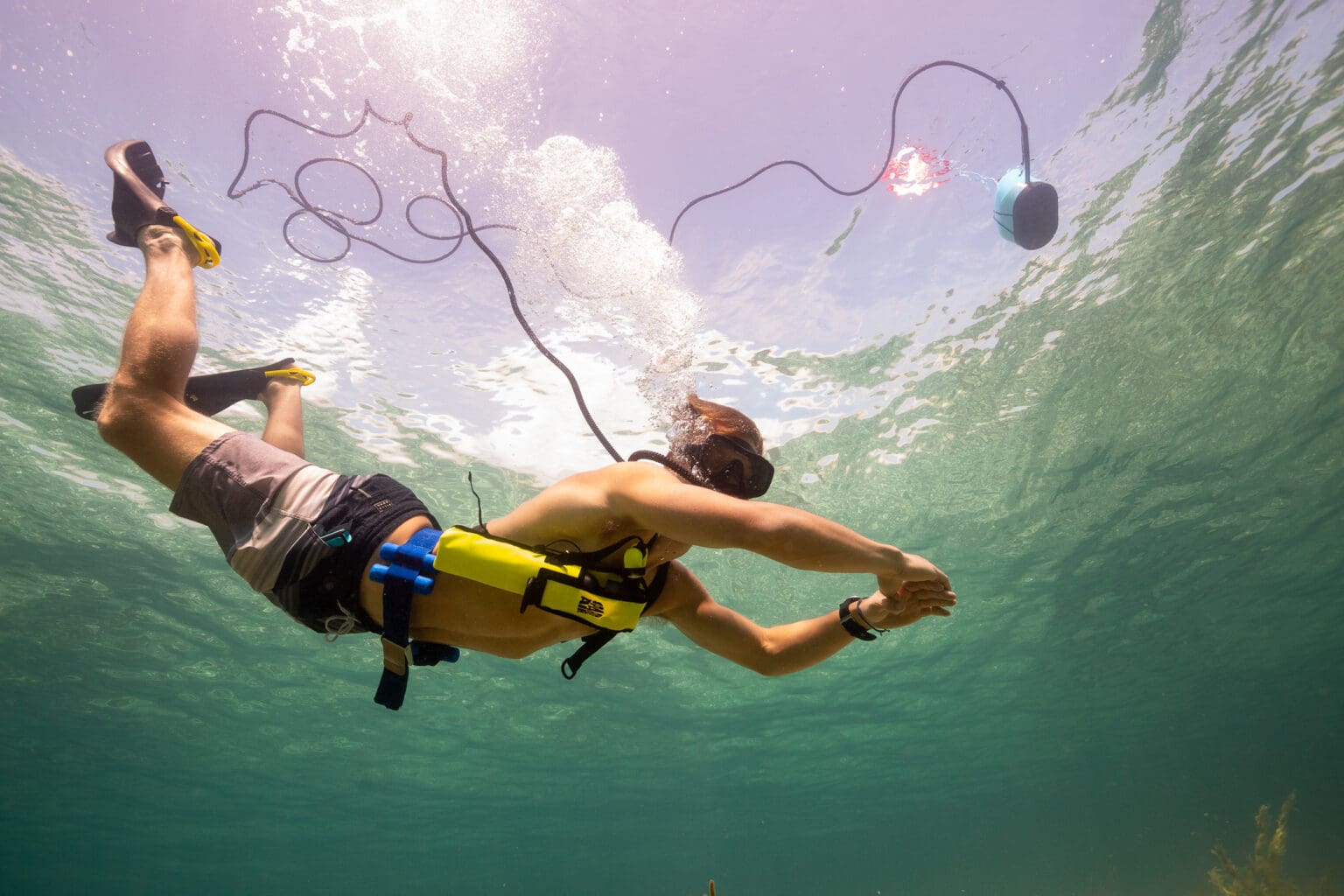 BLU3 Nomad: Battery-Powered Tankless Dive System (30 ft)